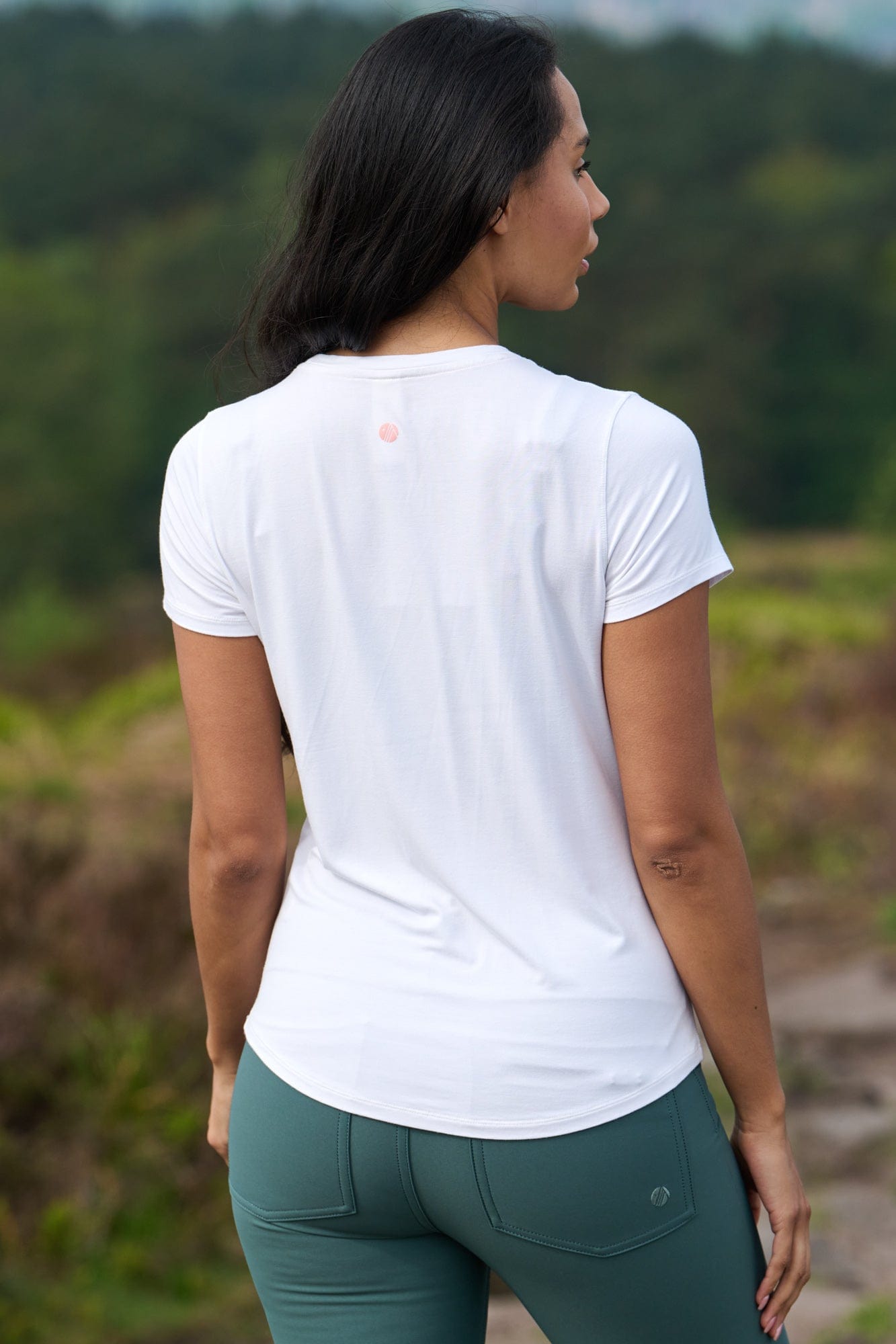 ACAI Outdoorwear | On The Go Tee | Women's Walking T Shirts