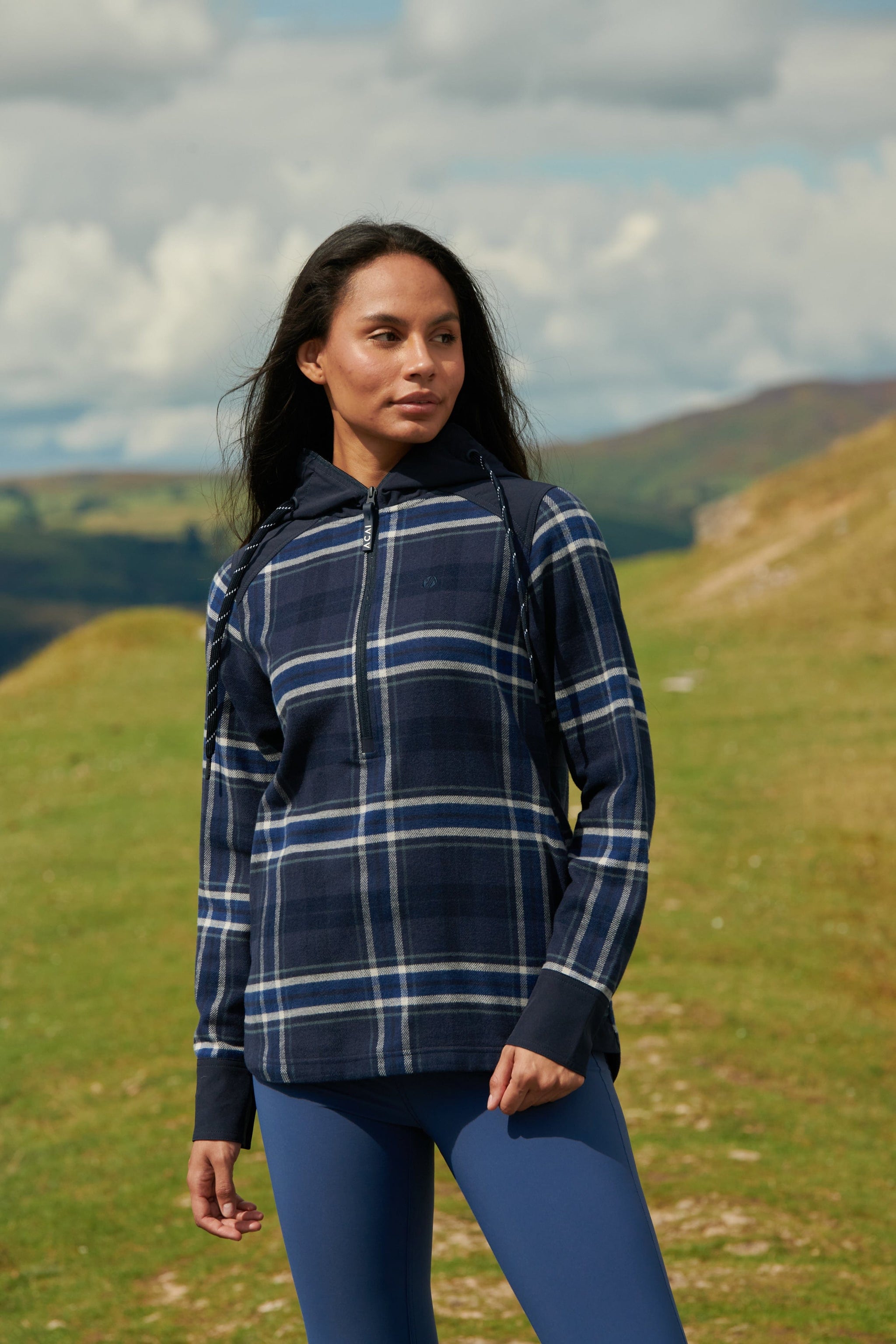 Womens Mid Layer Clothing, Tops & Fleeces | ACAI Outdoorwear